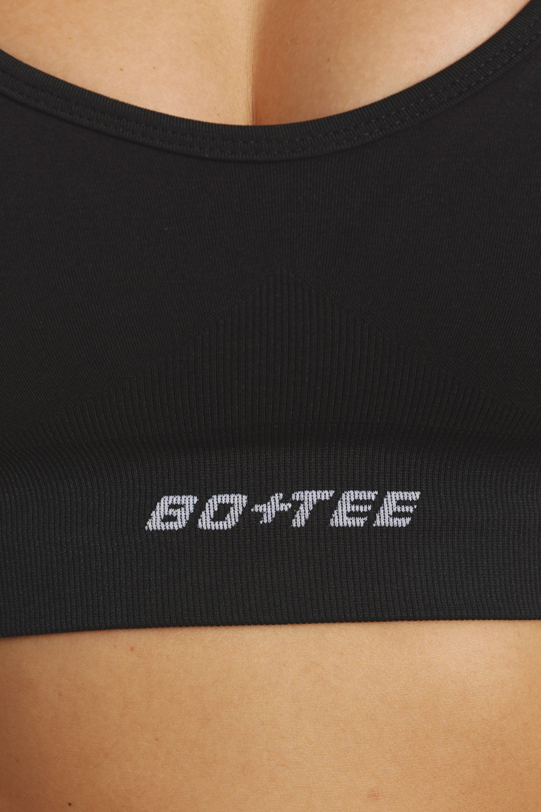 Plunge Neck Define Luxe Sports Bra in Black – Bo+Tee