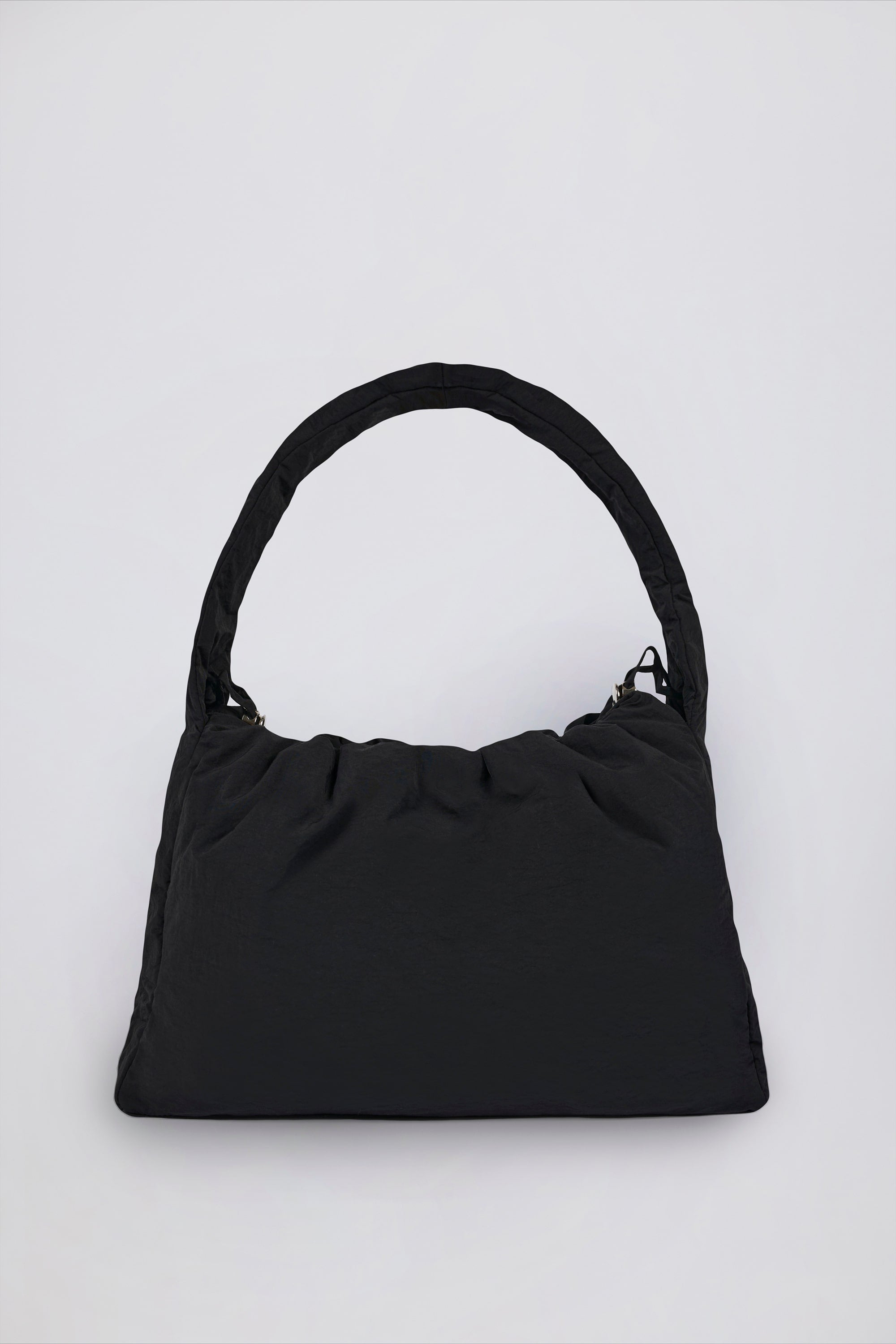 Drawstring Puffer Tote Bag in Black – Bo+Tee
